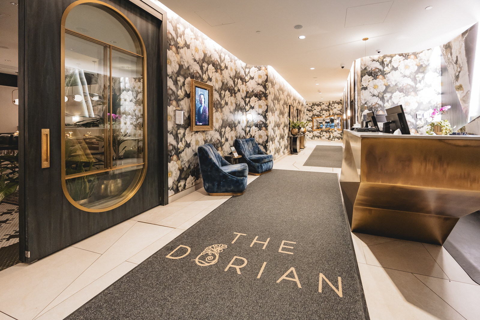The Dorian - Calgary Hotel - Brady Dyer Photography